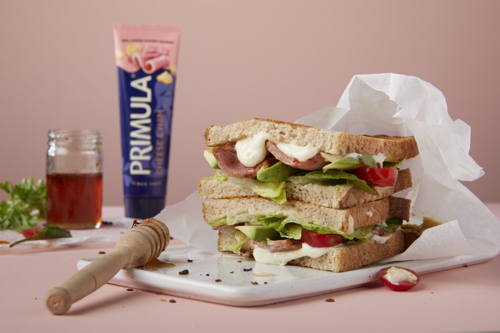 Primula | The Original Creamy Cheese - Squeezy & Spreadable